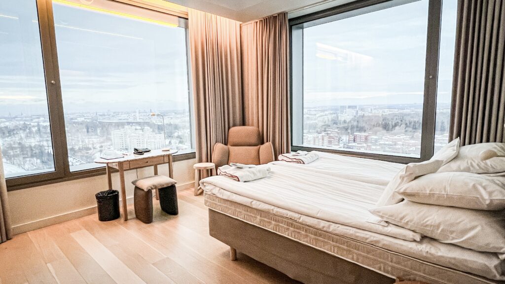 Lomalle Sokos Hotel Triplan kautta - Kaikki maanosat